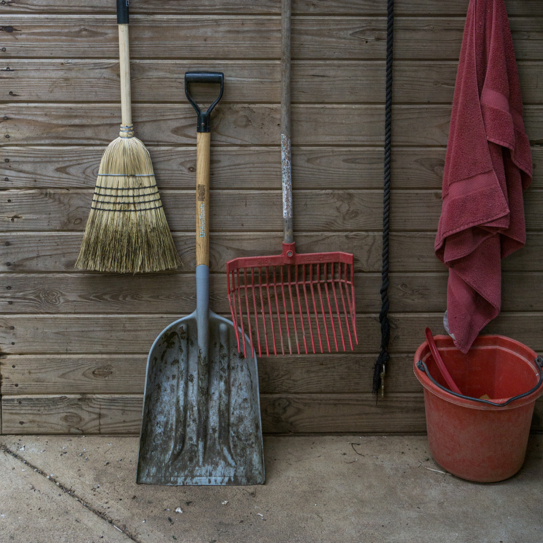 20 Barn Organization Ideas That Will Make Your Life Easier - Be Simply ...